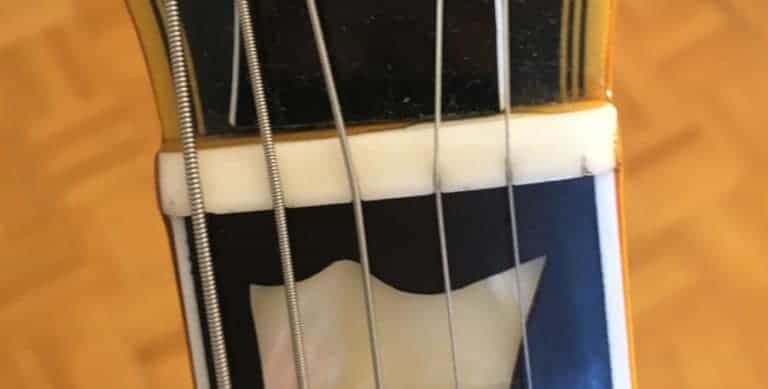 8 Reasons Why Your High E-String Snaps During Bends – Traveling Guitarist