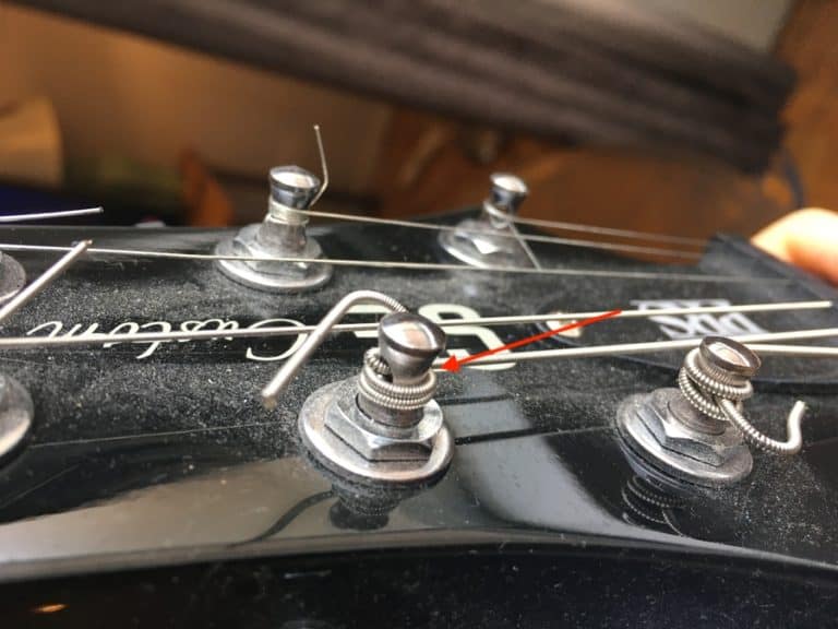 Why Do Guitar Strings Go Out Of Tune? (The REAL Reason) – Traveling ...