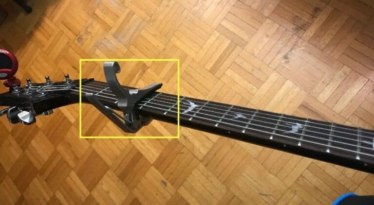 Can Bass Guitars Use Capos? (All You Need to Know) – Traveling Guitarist