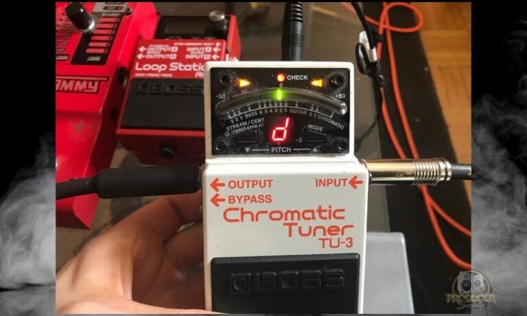 How to Use A Guitar Tuner Pedal [Signal Chain FAQ + More] – Traveling ...